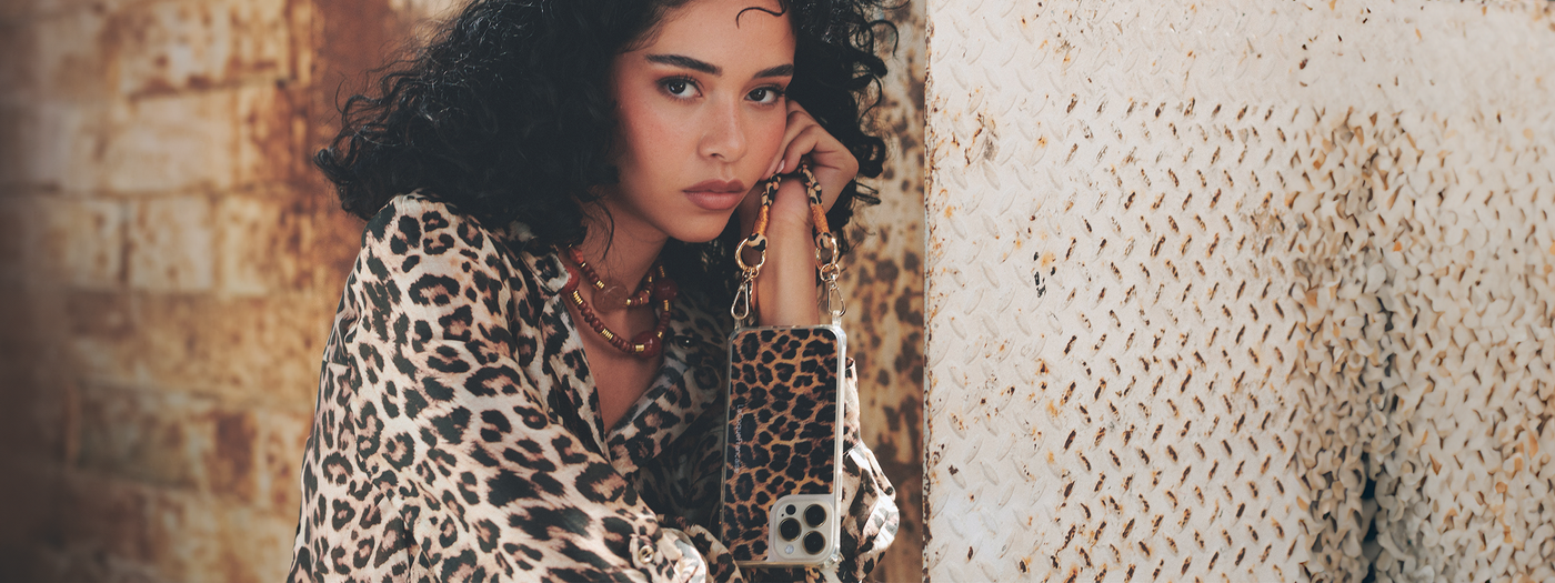 Coques, cordons, chaînes et bijoux de téléphone | LaCoqueFrancaise